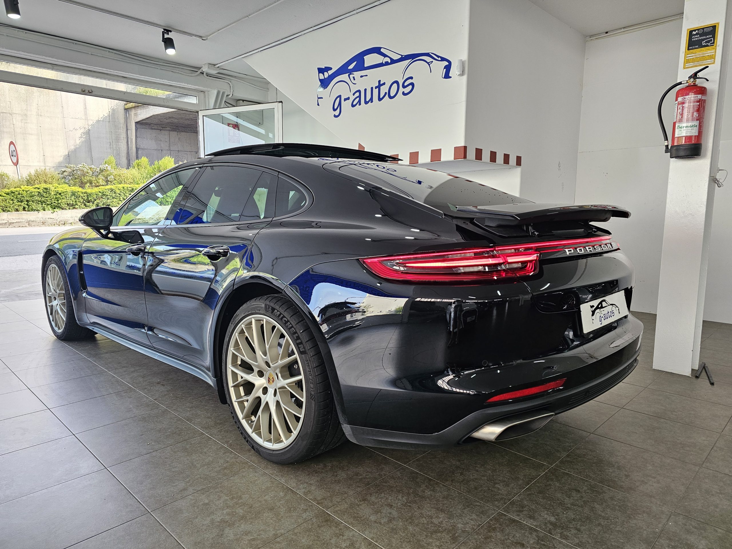 Porsche Panamera 4 10 Years Edition | G-Autos